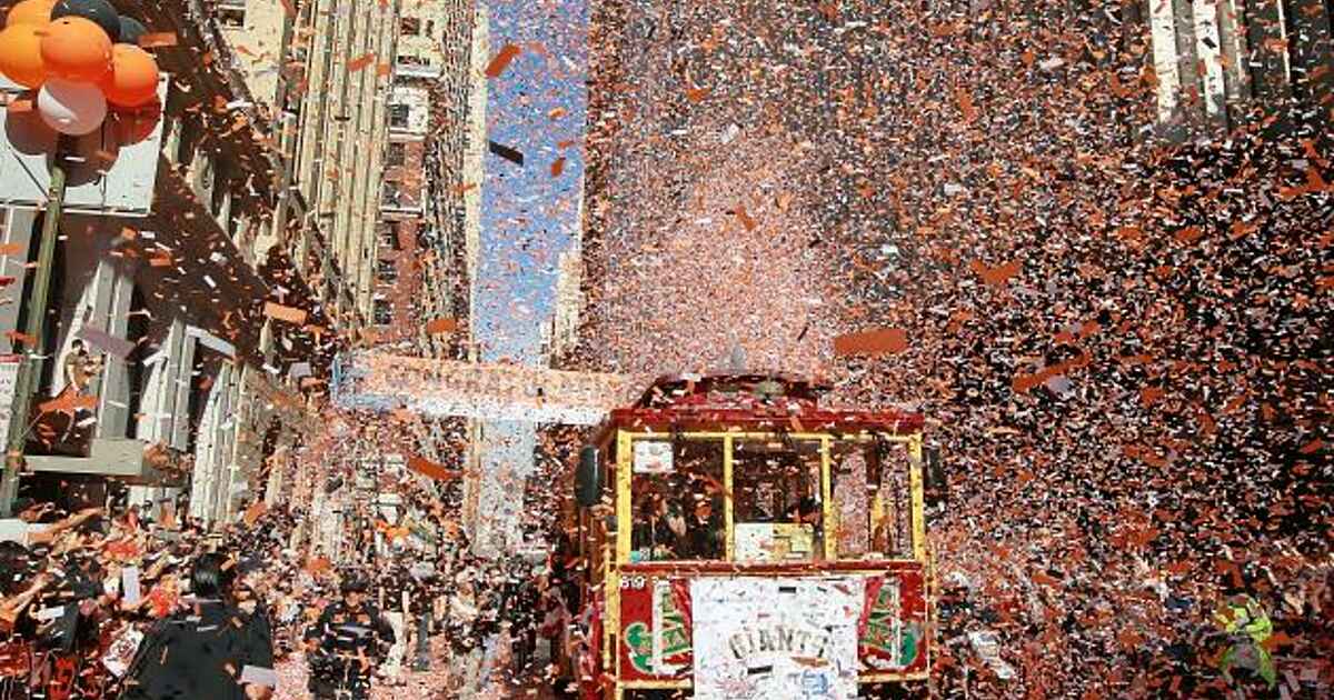 Portico Darwin: Arrival Arizona Biltmore + High Speed Rail